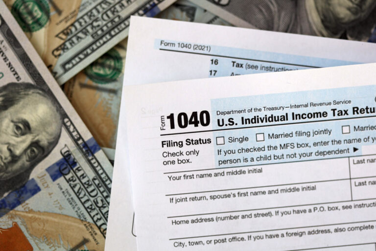 Key Tips for Filing Your 1040 Tax Return in the United States